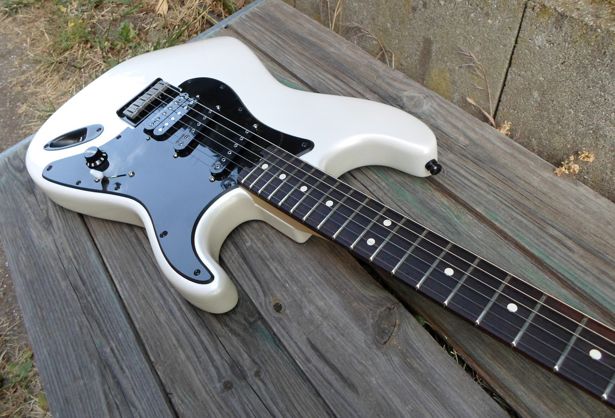 Charvel Jake E. Lee signature made in Mexico 2022 : Reviews de ...