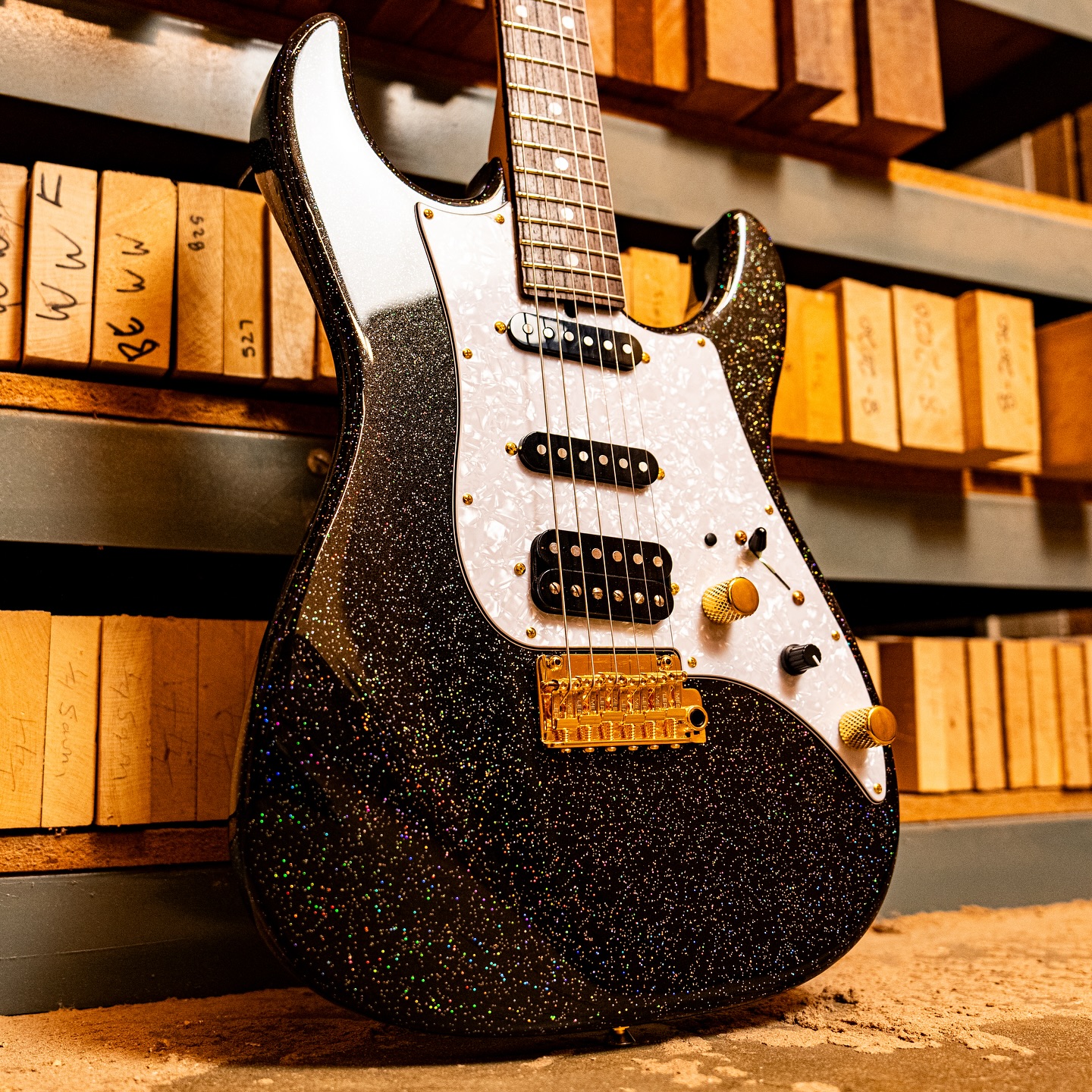 James Tyler Guitars JTG Series, versión más asequible fabricada en ...