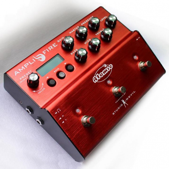 Studio Devil & Atomic Amps Amplifire | Guitarristas