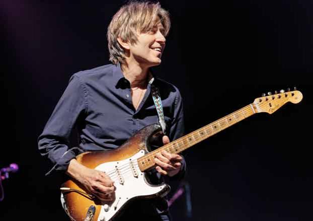 Eric Johnson interpretará íntegramente “Ah Via Musicom” en su gira ...