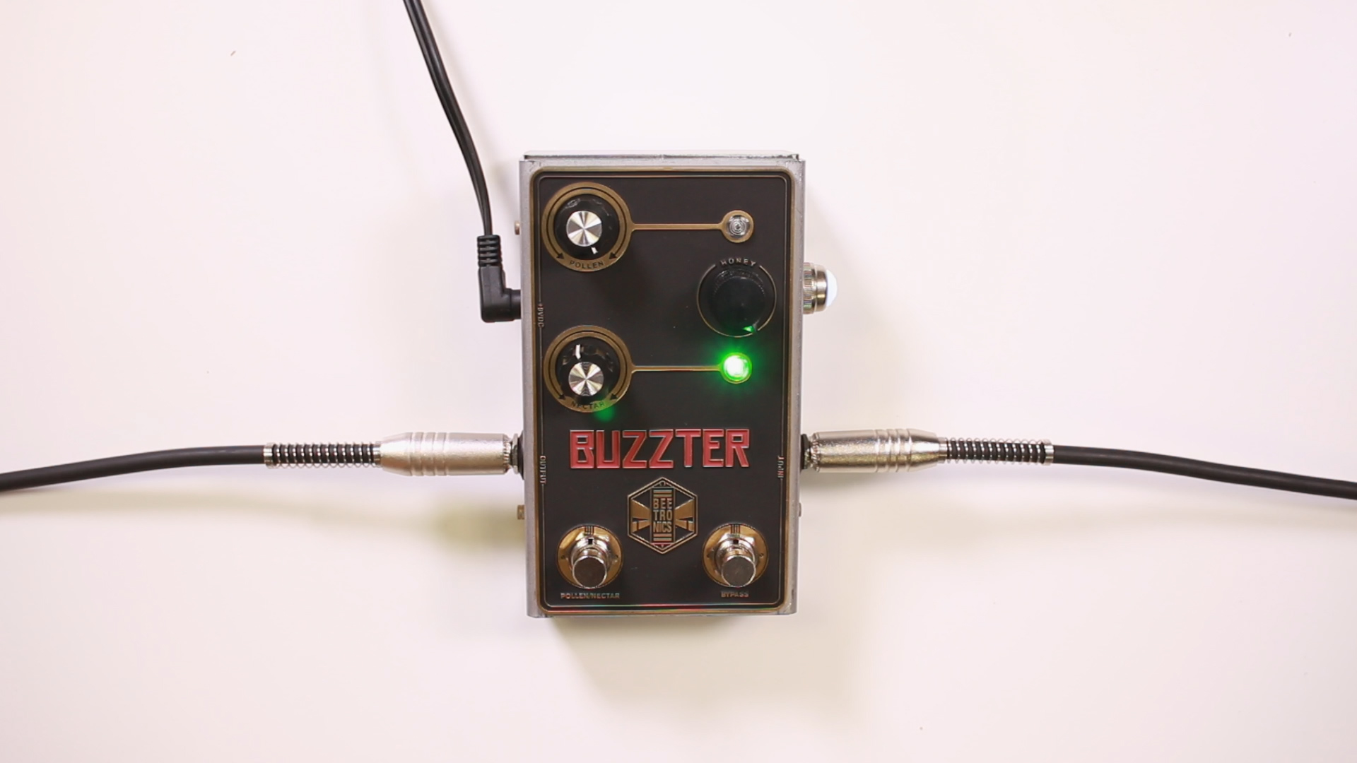 Demo de Beetronics Buzzter (No talking) | Guitarristas