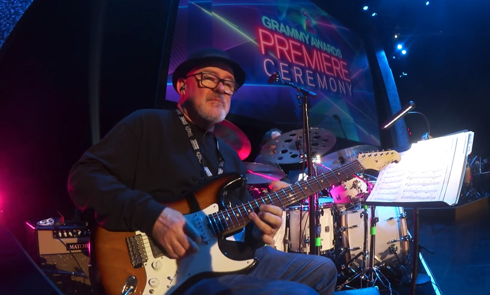 Así ven el guitarrista Tim Pierce y la orquesta la ceremonia de los ...